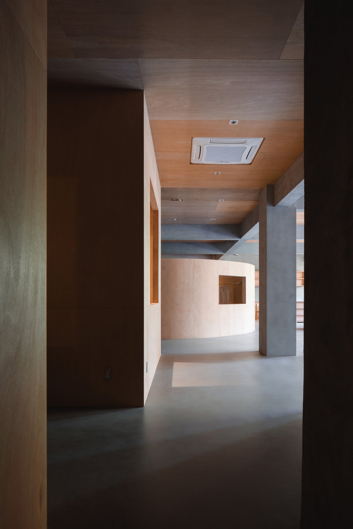 YinjiSpace - MOU Architecture Studio x 62 Beiting Lane Store